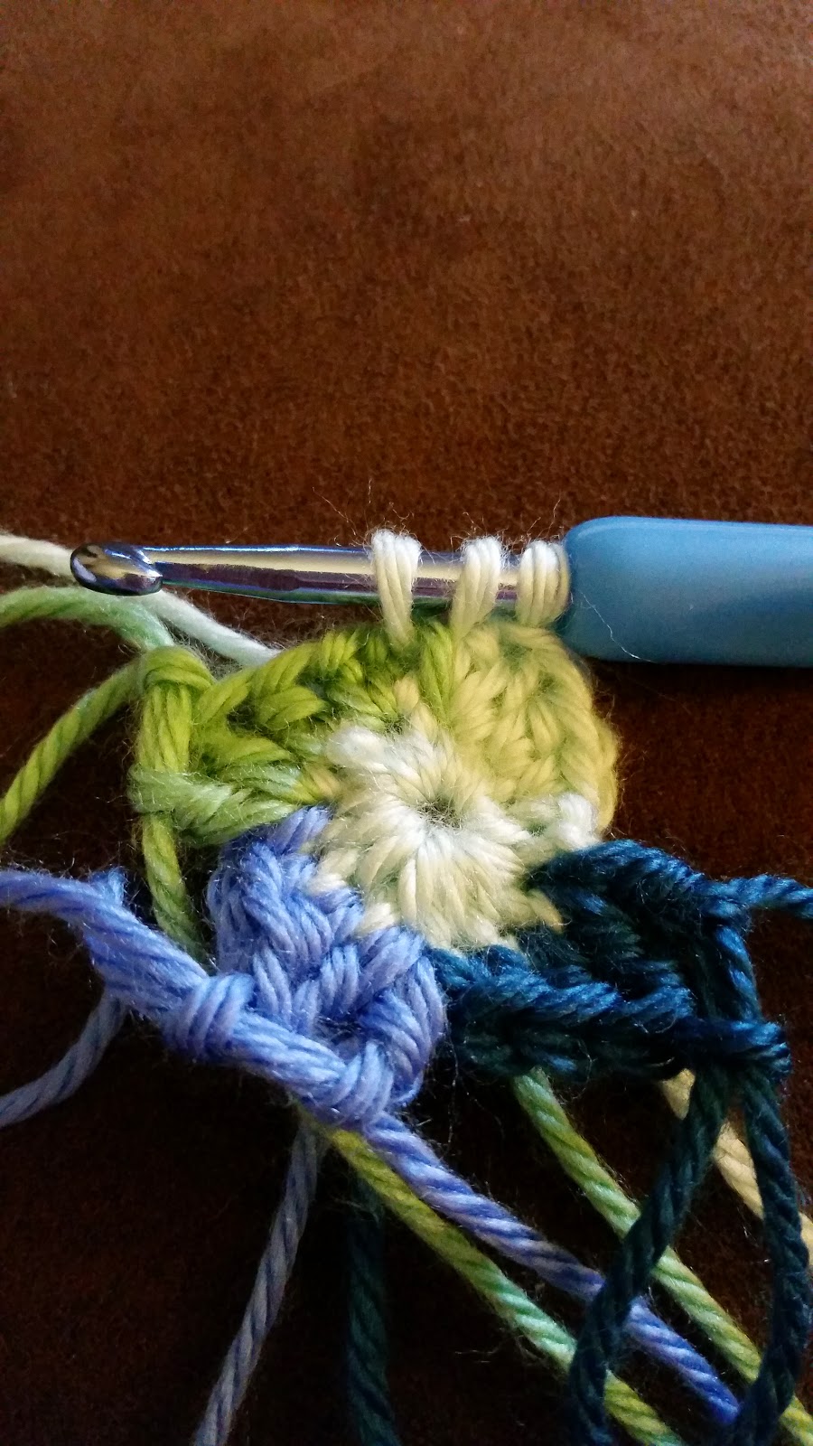 Glory Design by Tiffany: Granny Waves Pattern