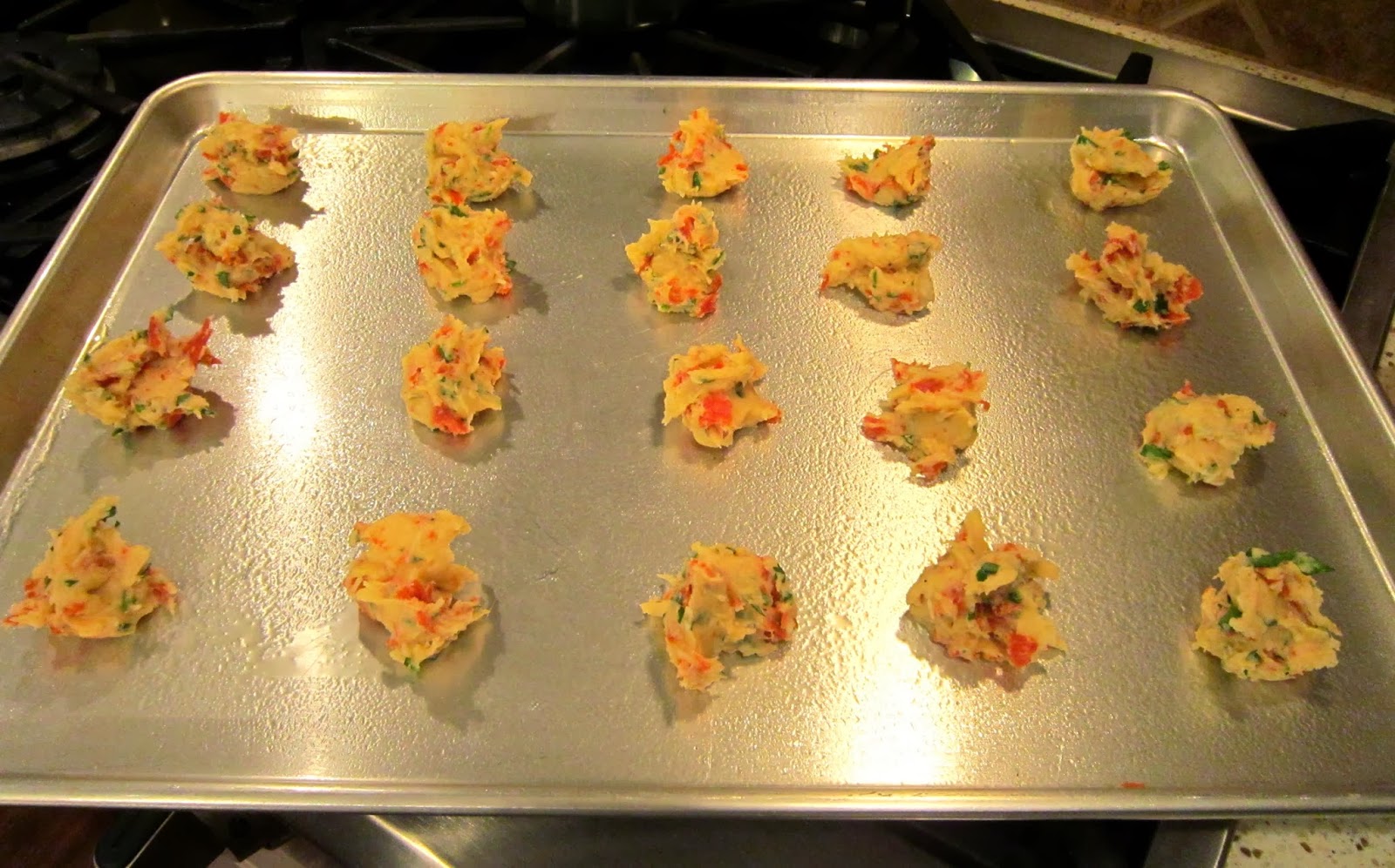 The Italian Next Door: Italian Pepperoni-Cheese Puffs