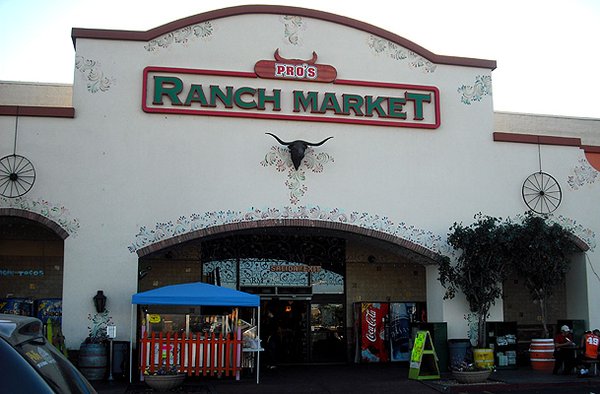 Runs on Glitter: Ranch Market: Discovering a New Grocery Store