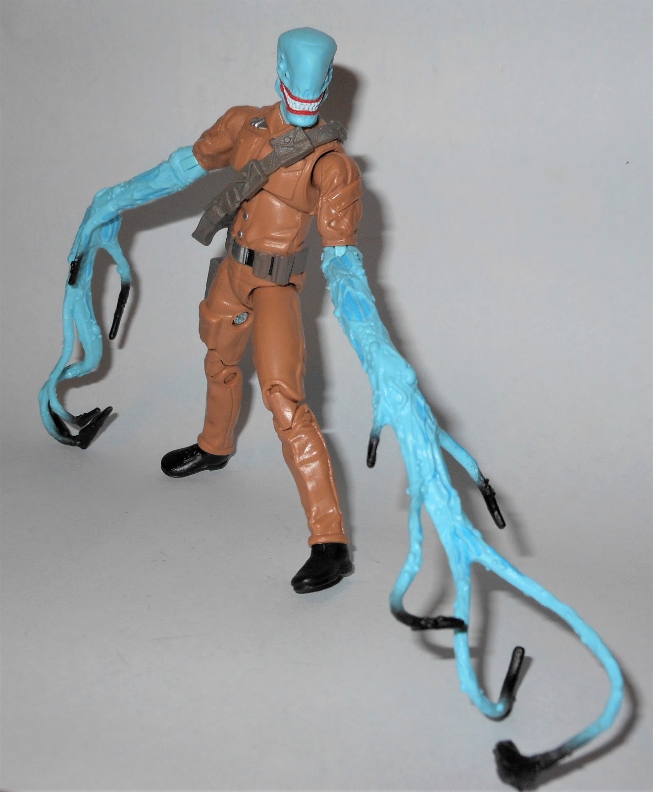 Figuras de Acción A Go-Gó: DIRE WRAITH (IDW REVOLUTION)