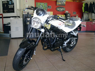 Vivian Tropicana Motorworld: New Naza Blade 250EFI
