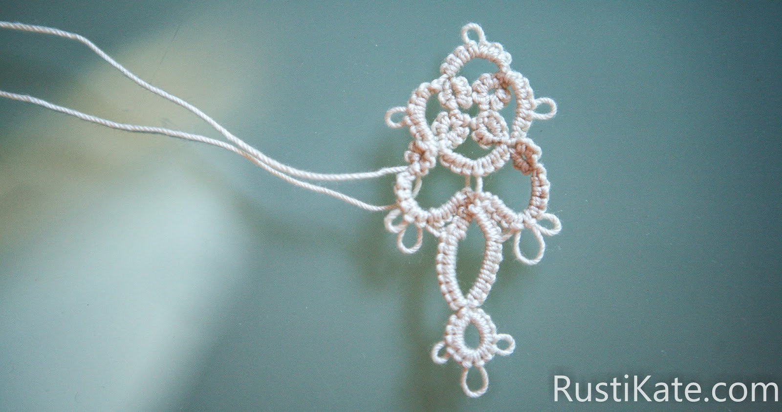 RustiKate.com: Tatted Medallion (Full Project Tutorial!) - Needle Tatting