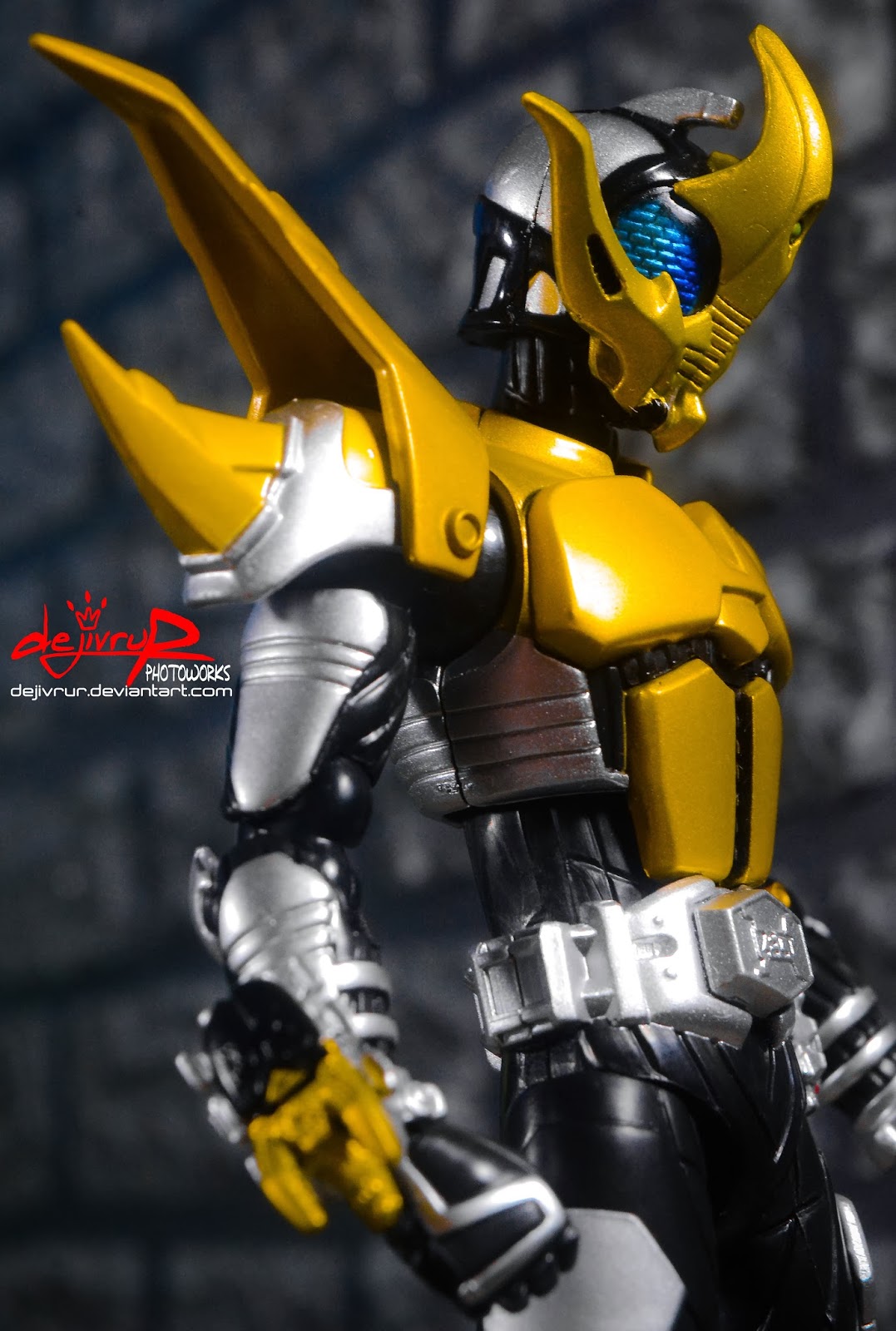 dejivruR photo Gallery: BEHOLD!! ZECT's rider of golden beetle... Kamen ...