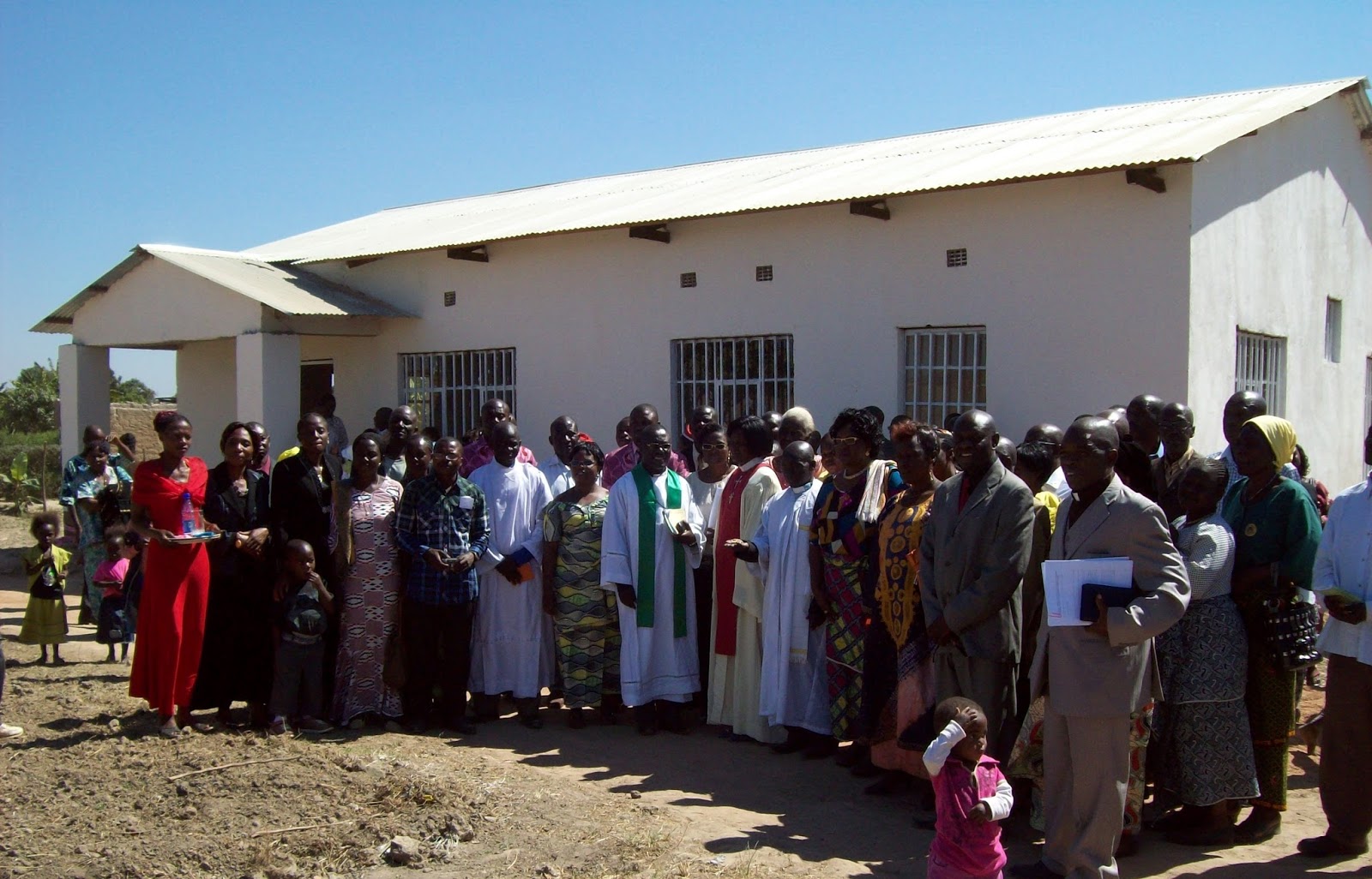 BUILDING THE CHILDRENS HOME