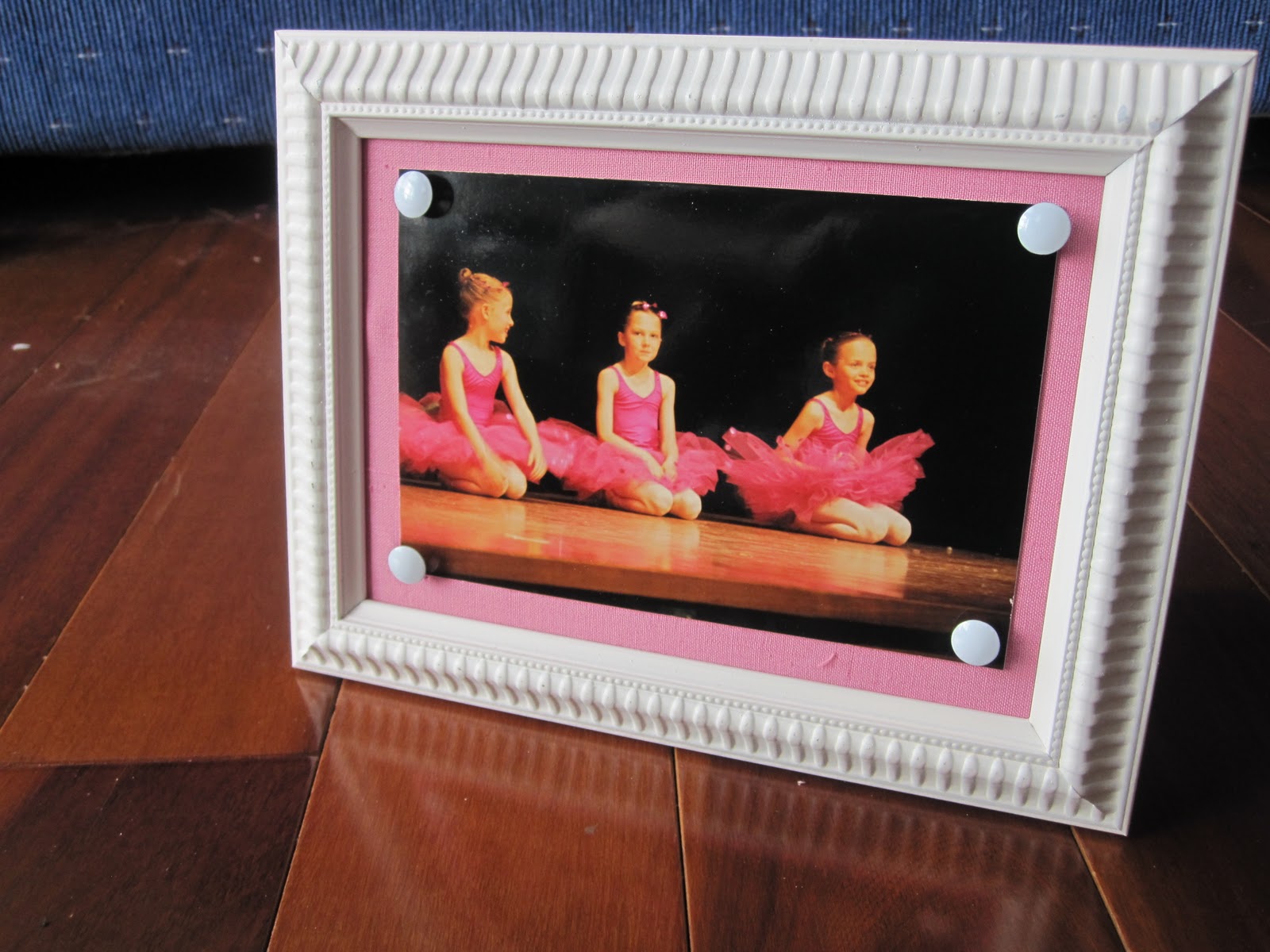 How to: Pin board frame - Crafted