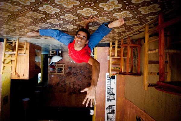 Robert Gonzalez artist