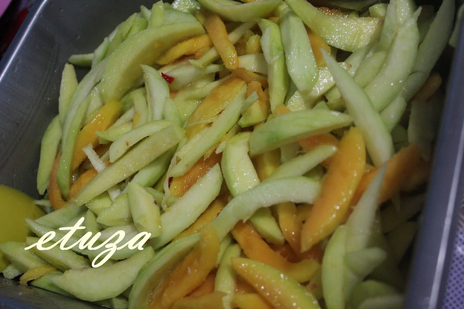 Gigi Dah Tak Ngilu Makan Jeruk Mangga Asam Manis