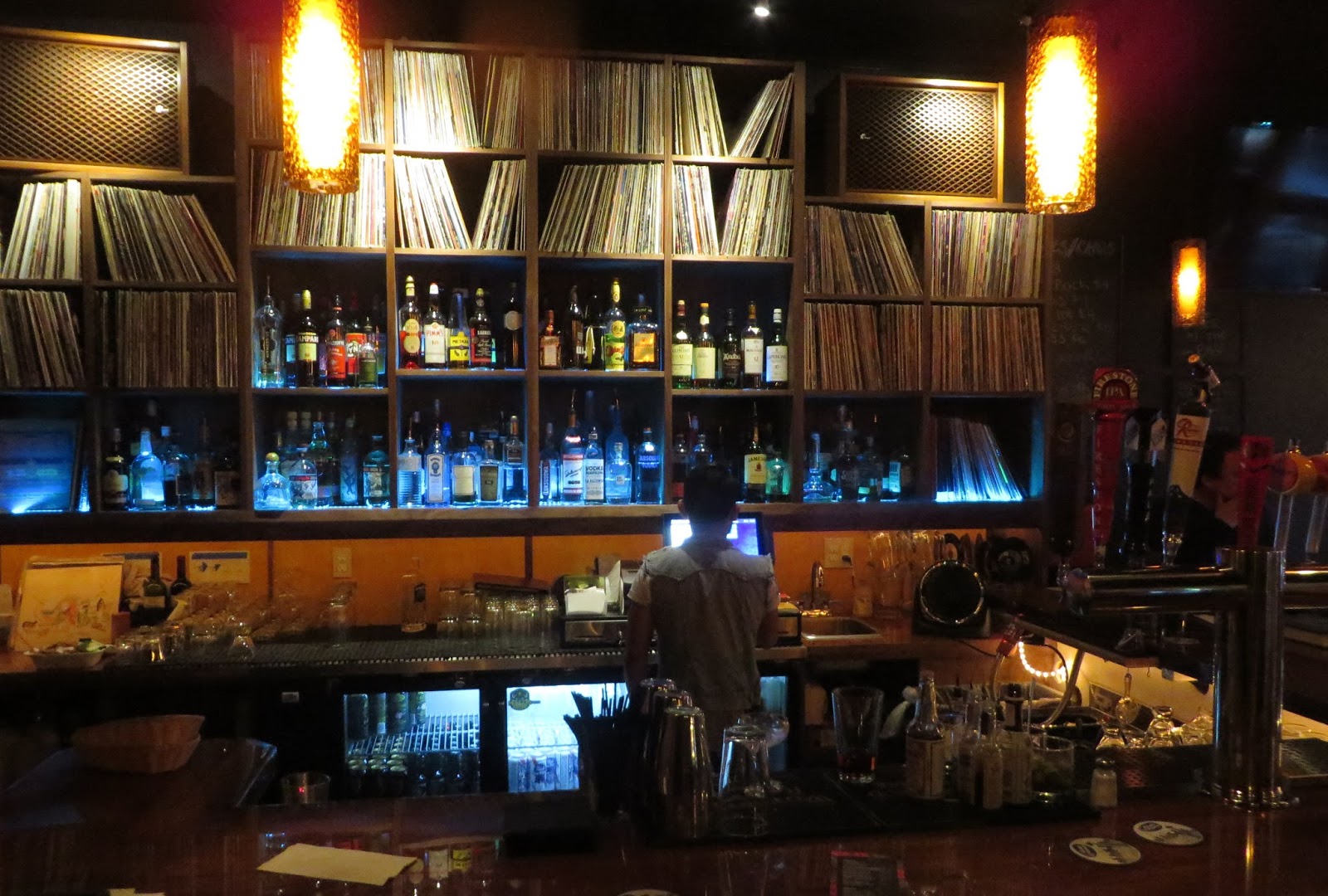 Rotgut.org Blog: #2559 #S1259 - Revolver Bar, Seattle - 6/8/2014