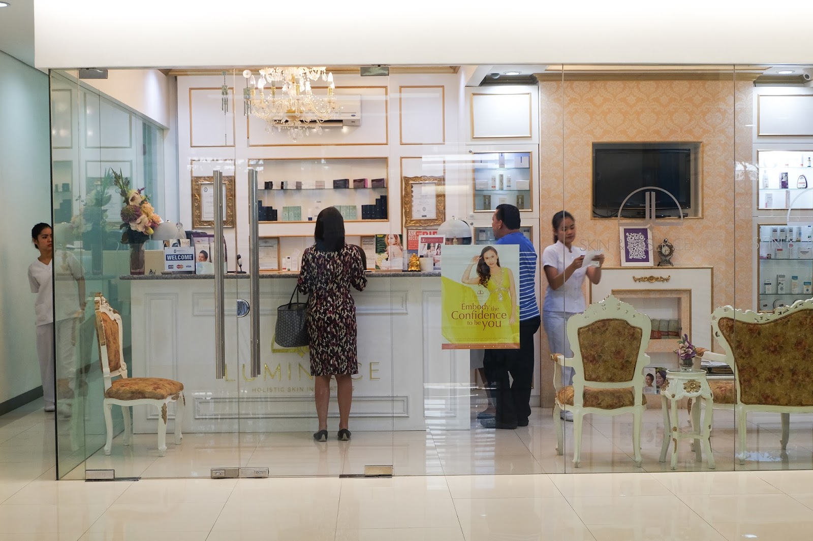 Luminisce: Holistic Skin Innovations Experience - The Foodinista