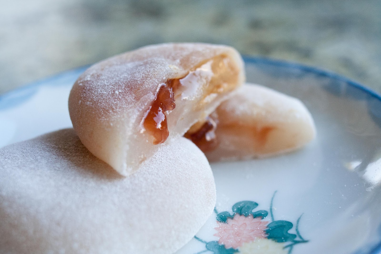 FOODjimoto: Peanut Butter & Jam Mochi
