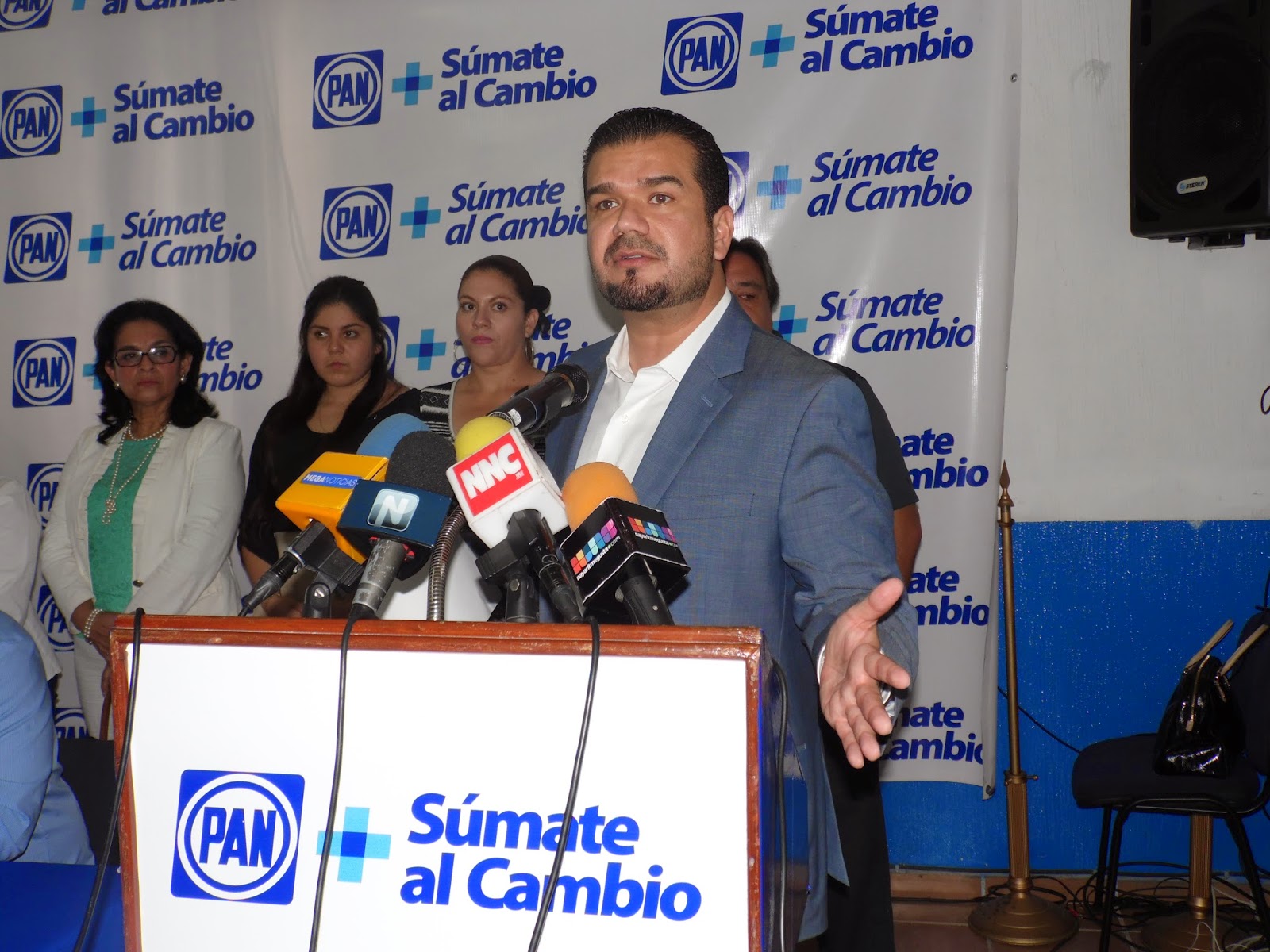 RADIO VIP]::..: Alejandro Galván se registra como precandidato del PAN ...