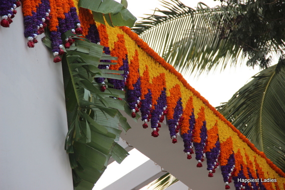 Quick Home Makeover with Beautiful Toran Door Hanging & Floral Decor ...