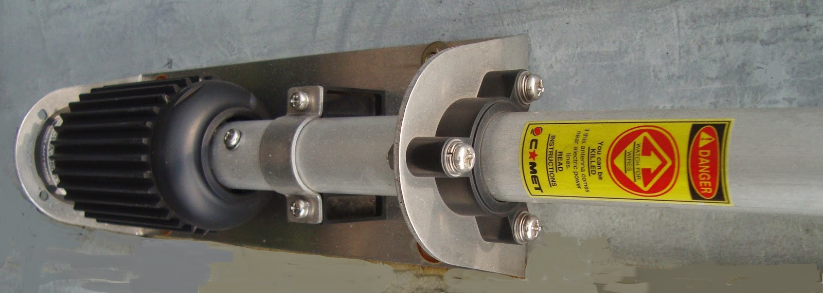 RADIO SELLER: Comet CHA-250BXII HF Vertical Antenna ( SOLD)
