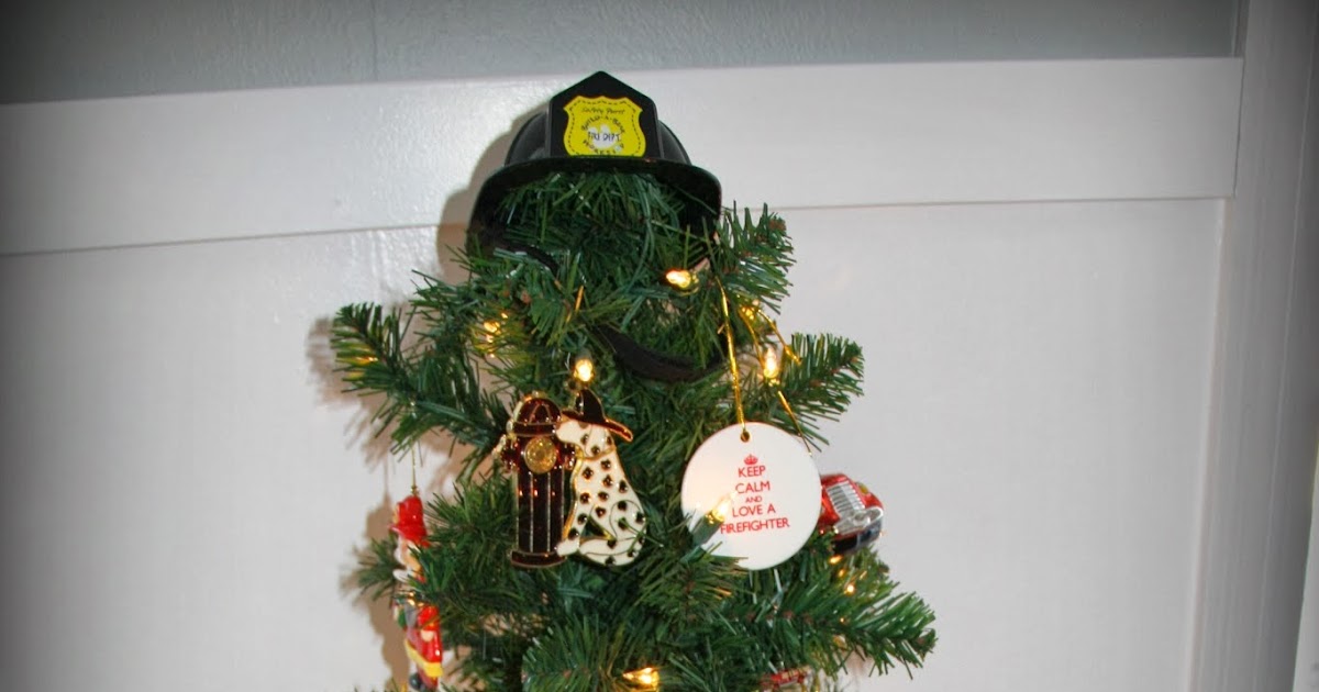 Simple Life of a Fire Wife: Firefighter Christmas Tree