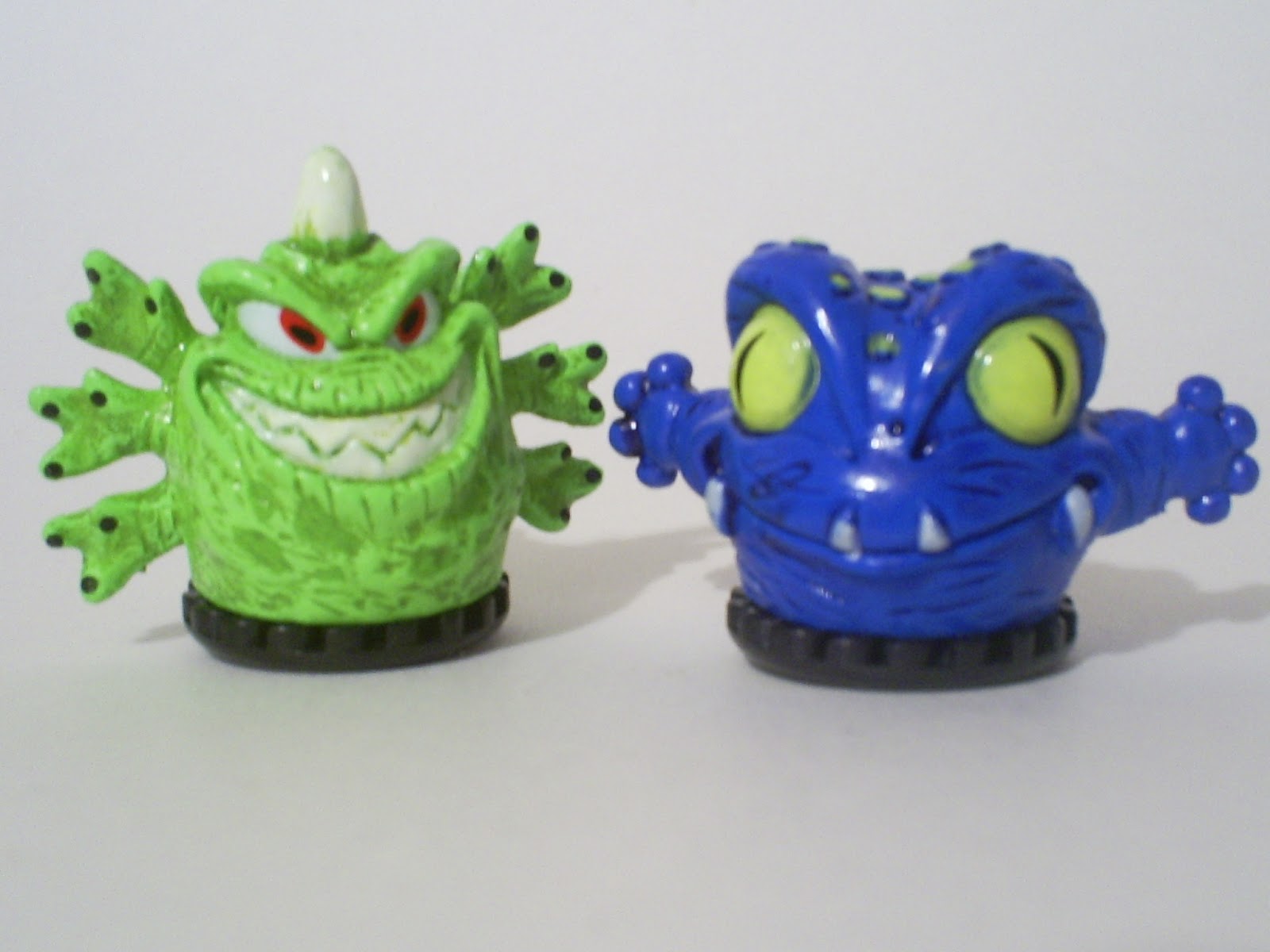 That Figures: REVIEW: Monster Marbles Series 1.1: Roo & Olvey