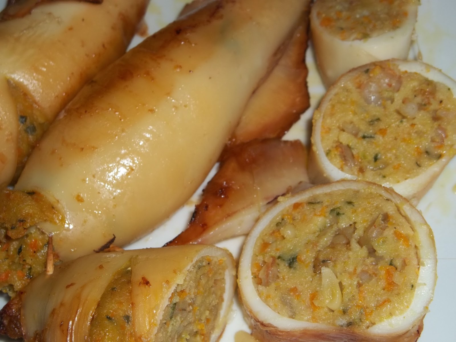 CALAMARI RIPIENI DI VERDURE E GAMBERETTI ... da su Akkiapparicette