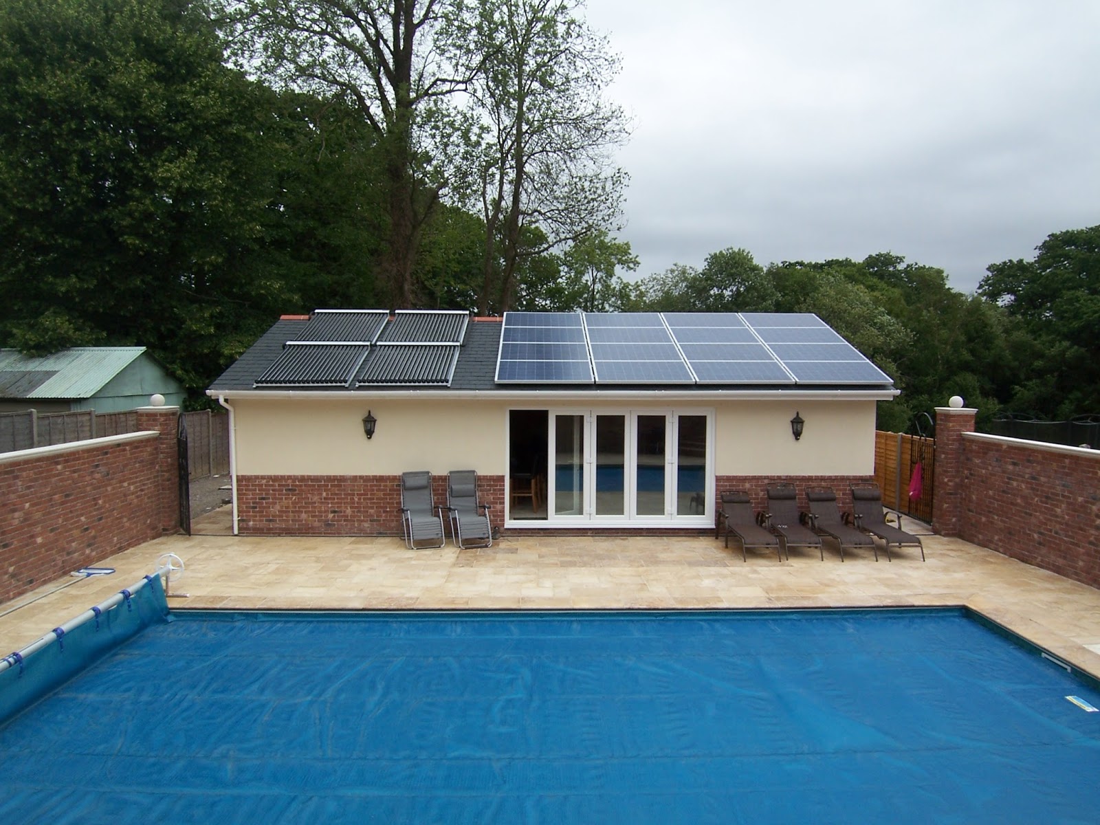 Solar roof heating services in Sydney: Solar Pool Heating For Your ... Solar roof heating services in Sydney: Solar Pool Heating For Your ...