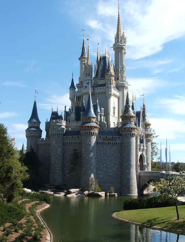 Tink Disney: Disney Castles From Around The World
