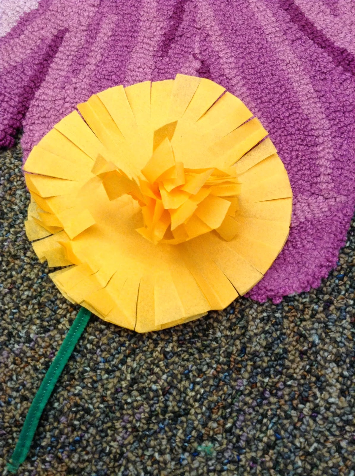 Making Paper Marigolds Step by Step in your classroom | Mundo de Pepita