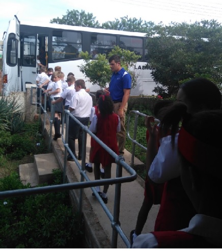 Shell & Humansdorp Museums : Laerskool Stulting besoek Humansdorp Museum