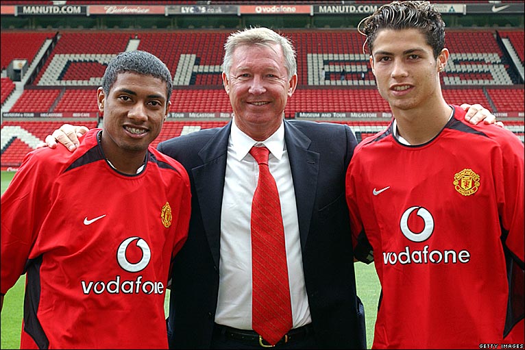 KITS CLASSICOS WE1O: KIT MANCHESTER UNITED 2002/2003