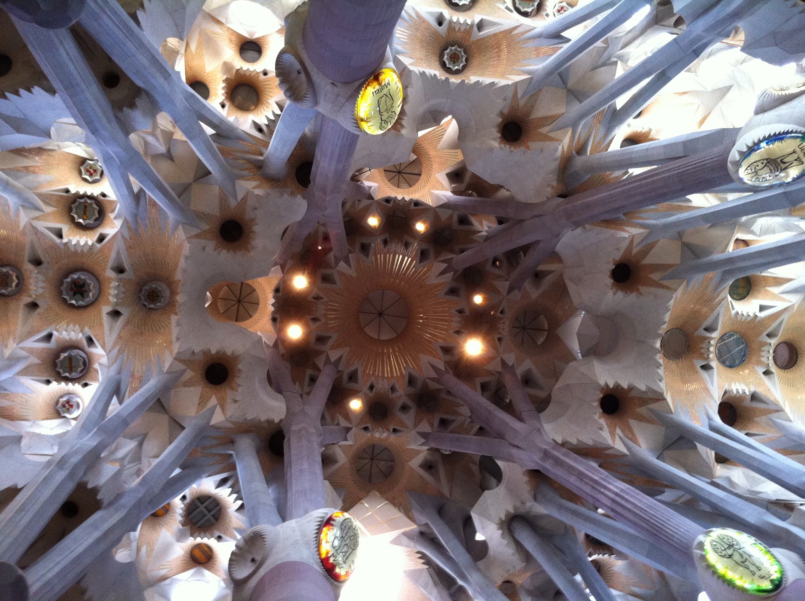 wacky tacky: Say Howdy to Gaudi!