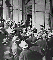 Sober Look: Run on banks in Spain is very real