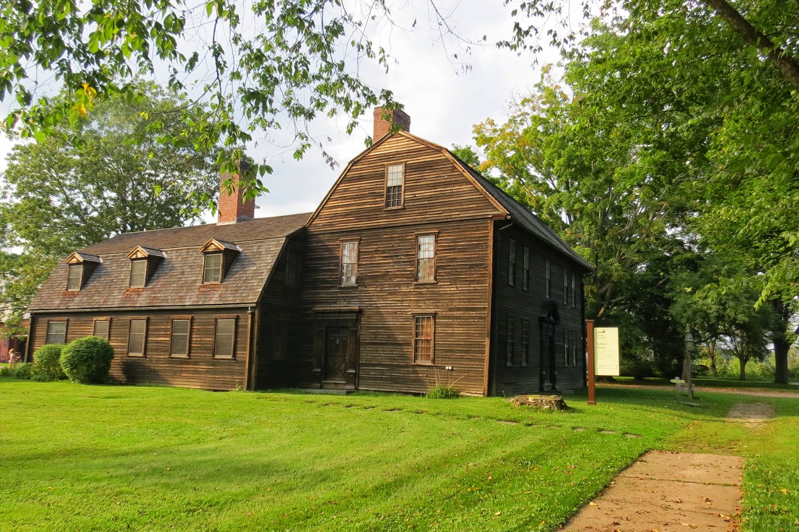 Where's Liz? 2014: Historic Deerfield, Massachusetts