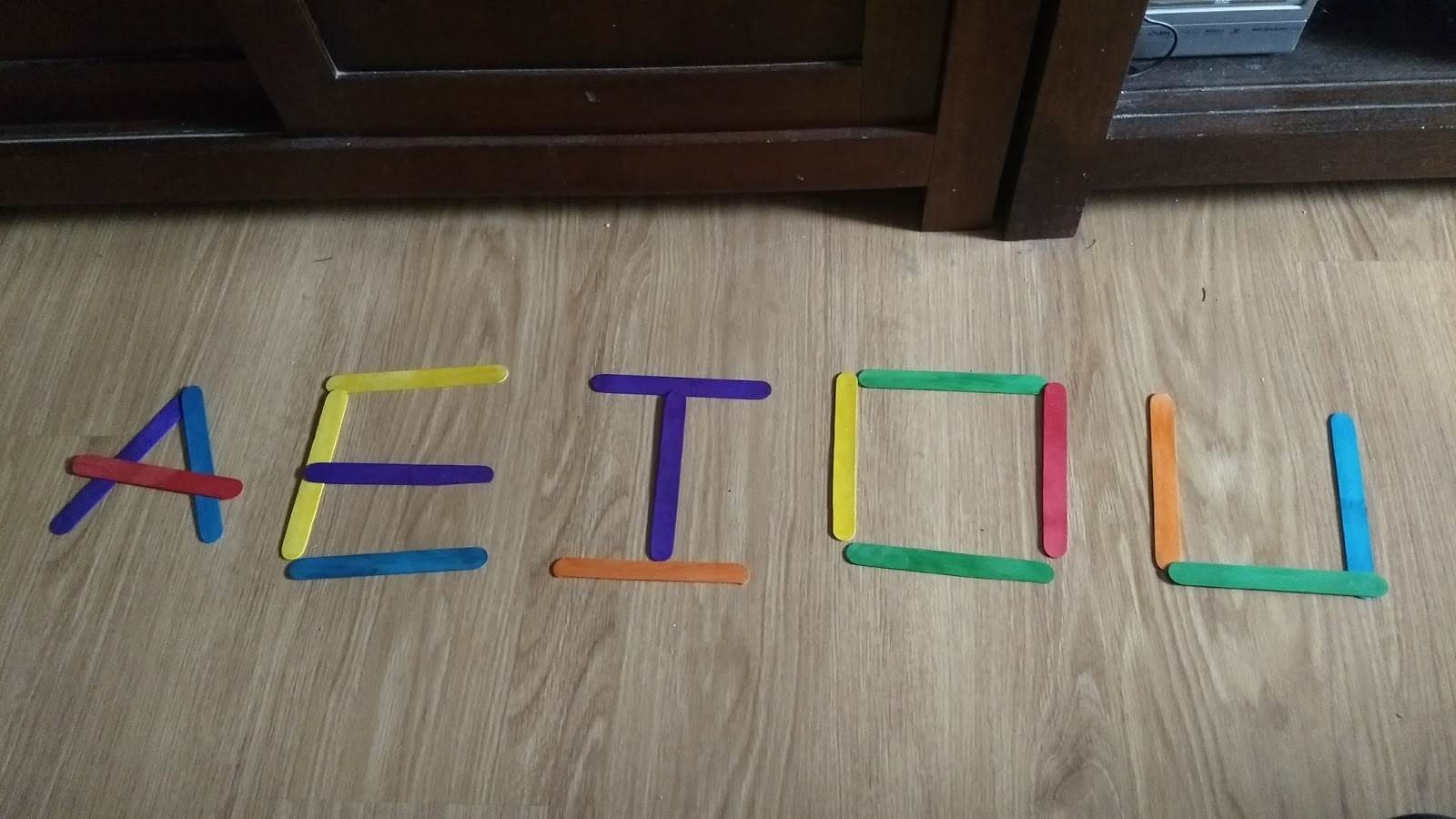 Gughy & Mona: Juguetes: Palitos de colores