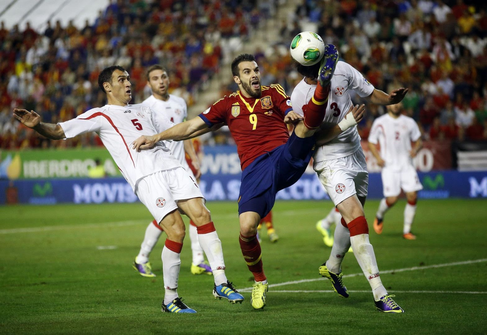 unitedmedia : Skills That Can be learnt by Playing Online Football Games