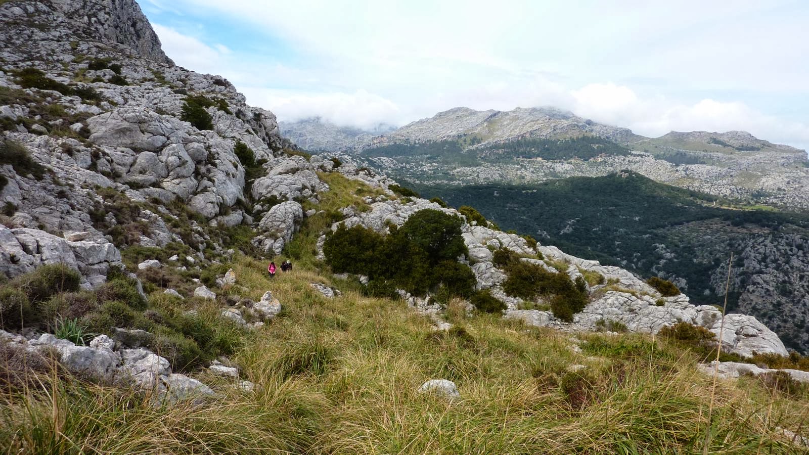 81 - Puig Tomir pel pas del Diable 24-3-2013 | Aires de la Serra ...