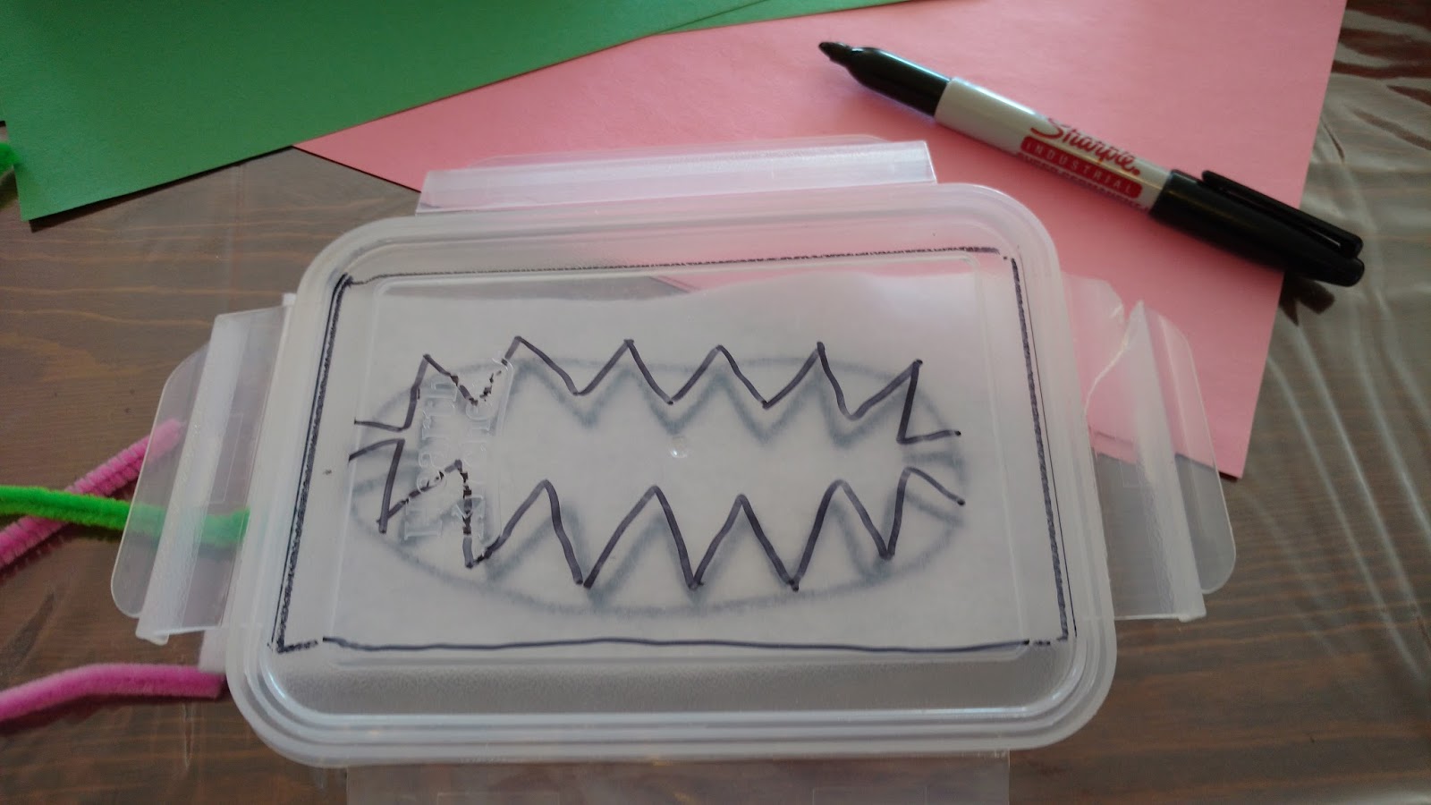 À la maison: Activité pour enfant; Dur et Mou, tactile!!!