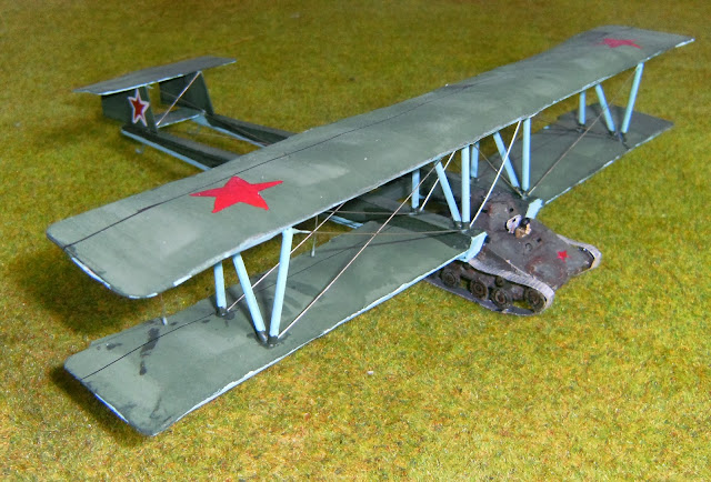 Happyscale-Modellbau: Antonov KT A-40 Flying Tank - papermodel 1:72