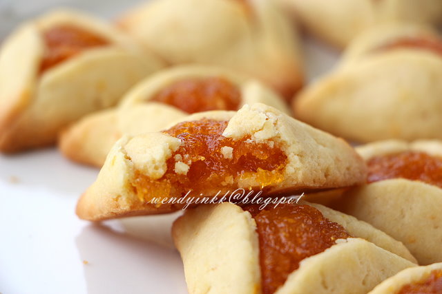 Table for 2.... or more: Hamantaschen @ Haman's Hat with Apricot ...
