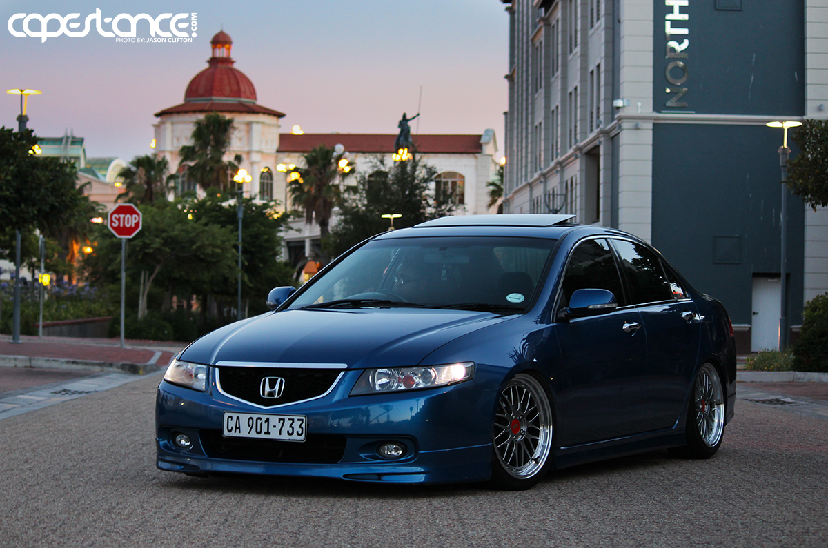 Cape Stance: Subtle Stunner - Mujaahid's Static Accord