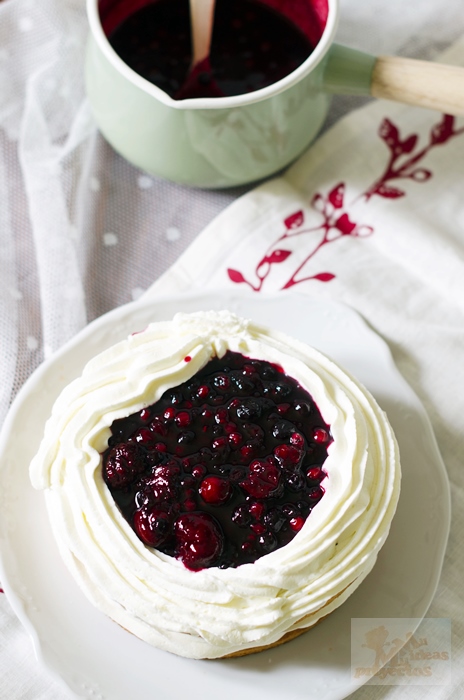 TARTA DE FRUTOS ROJOS Y CREMA DE QUESO - Mil ideas, mil proyectos