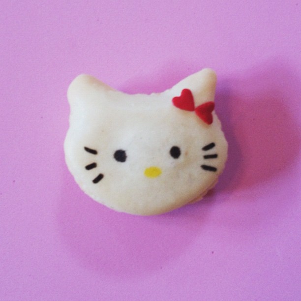 The Macaron Queen: Hello kitty & friends