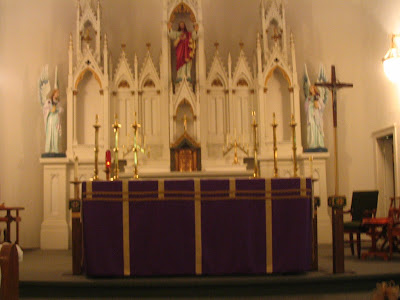 Society of Saint Gregory the Great: The Altar and the Advent Wreath