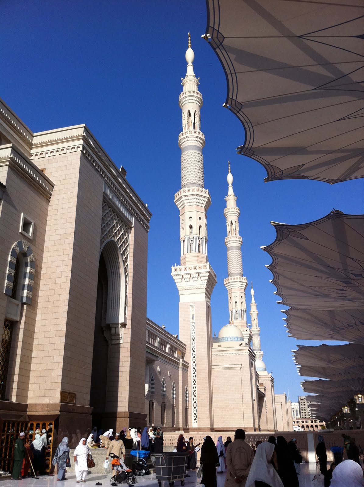 Al-Ghurabaa': Kenangan Terindah - Umrah & Ziarah