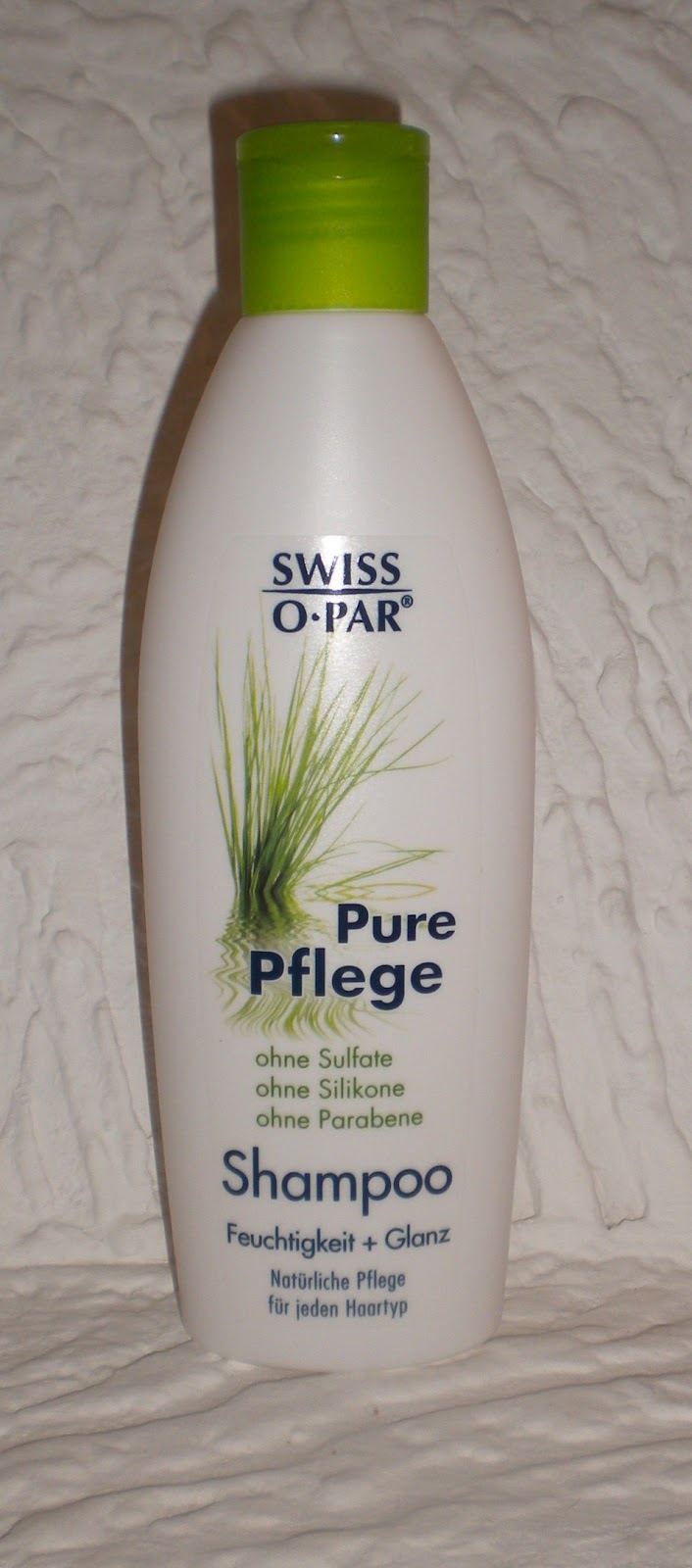 summers beauty blog: Swiss O-Par Pure Pflege Shampoo