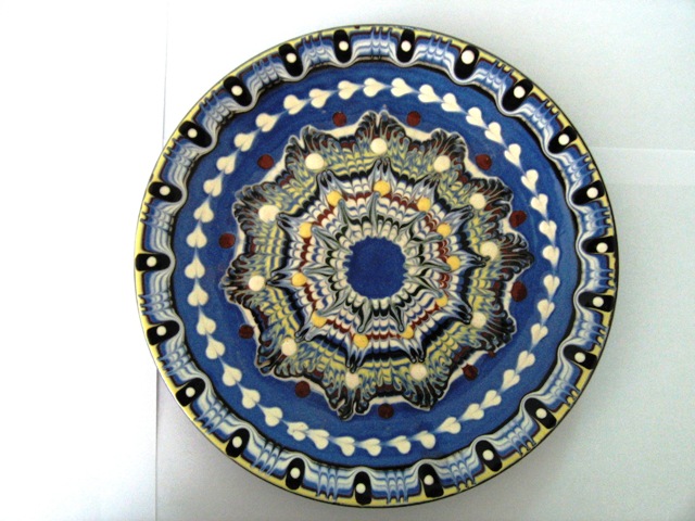 Ellis Shuman Writes: The Beauty of Bulgarian Ceramics