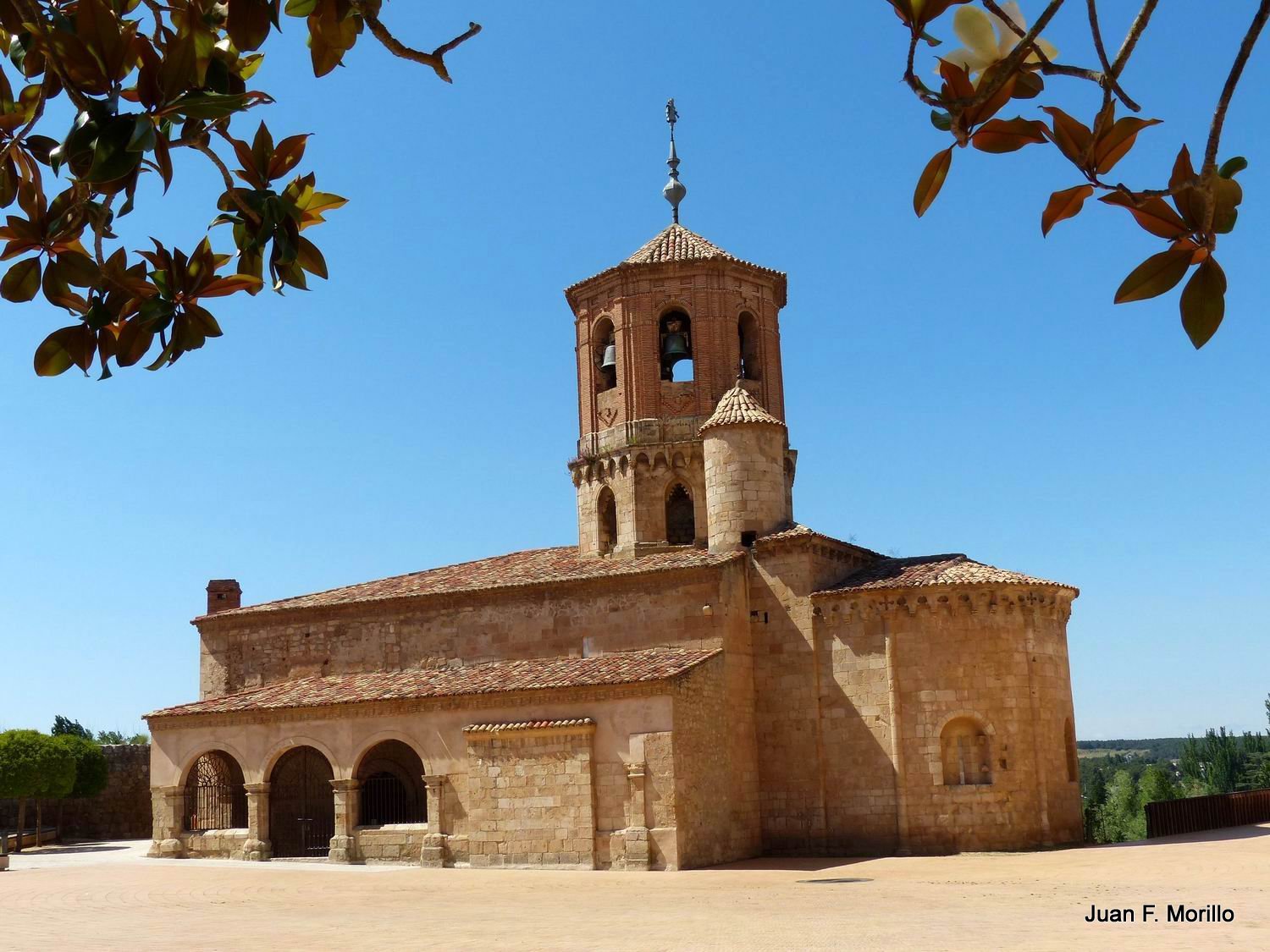 Callejeando, callejeando: ALMAZÁN - SORIA