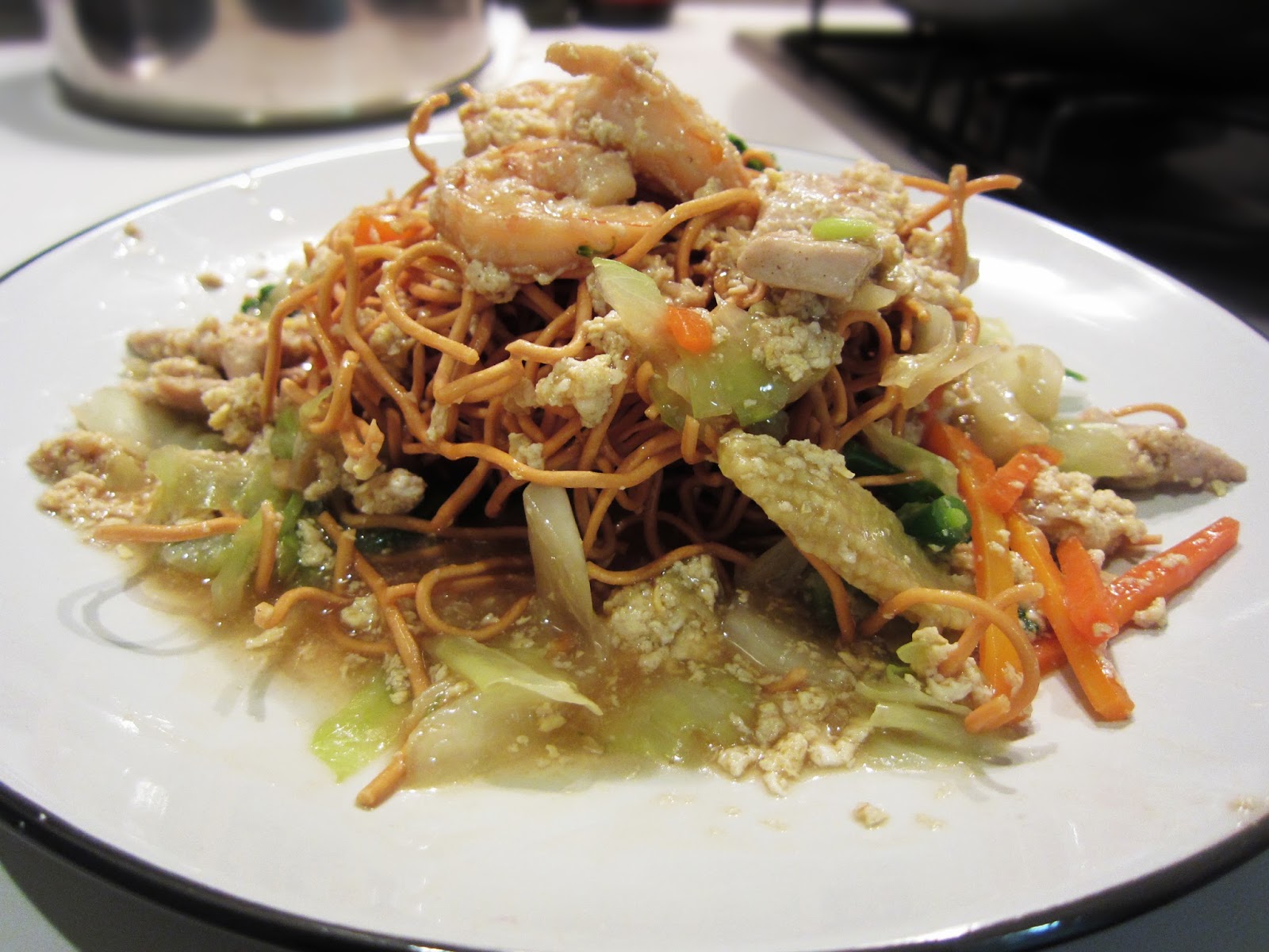 Mr & Ms: Ms: Cooking Experiment #2 - Cantonese Style Fried Yee Mee