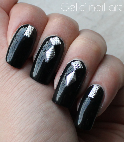 Gelic' nail art: NCC presents: Black and silver metal stud nail art