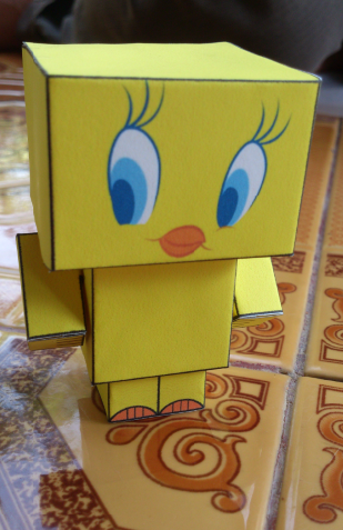 Ayo Berkreasi: Membuat Kerajinan Kertas Papercraft