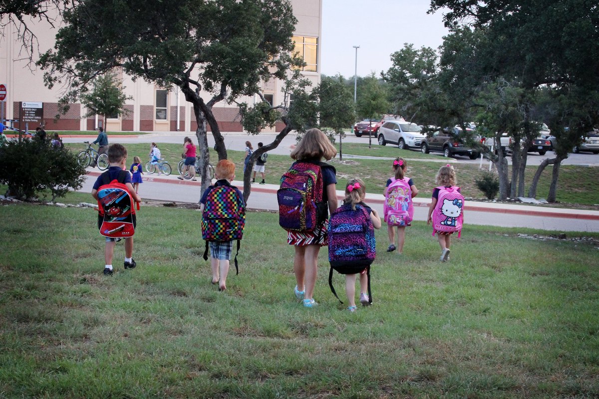 wilkinsonquints: First Day of SCHOOL!!!