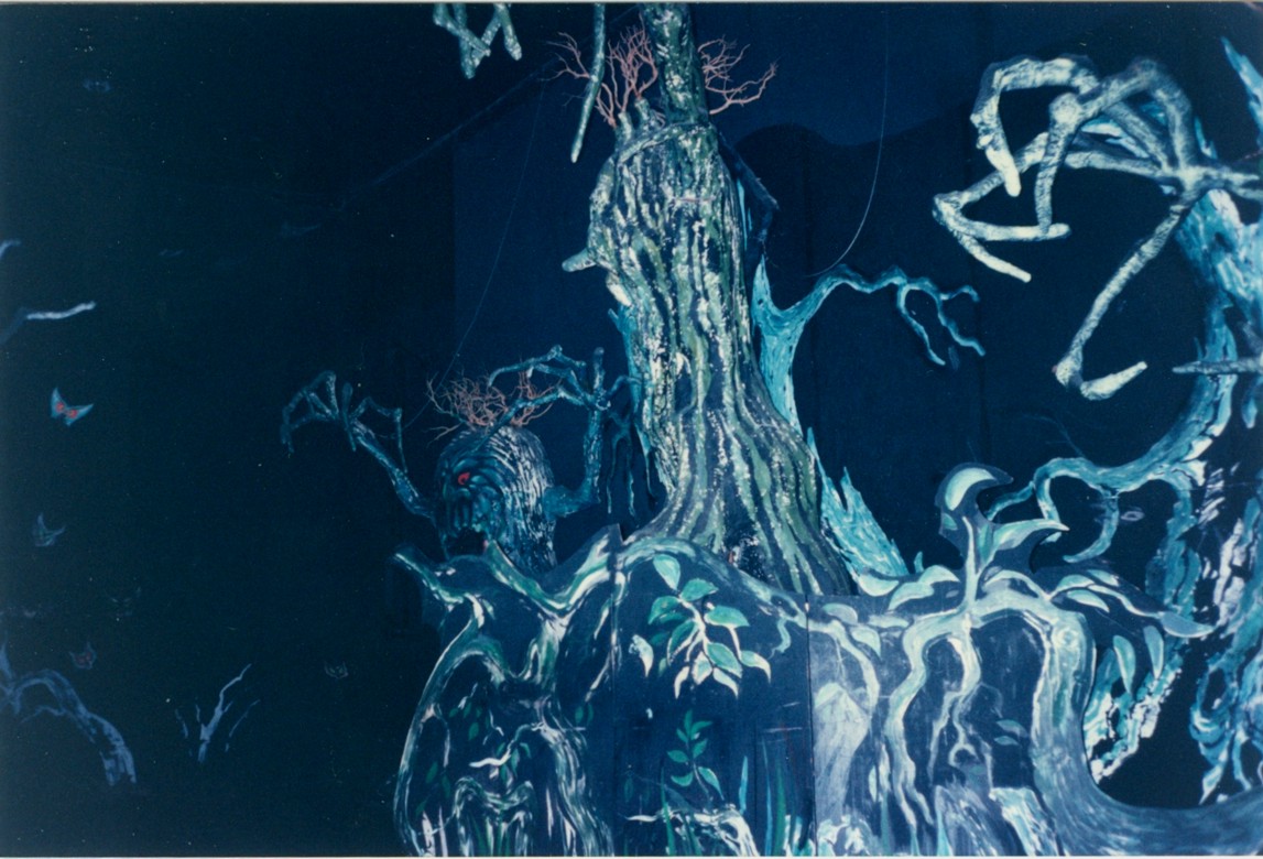 Passport to Dreams Old & New: Through the Forest: Snow White's Adventures