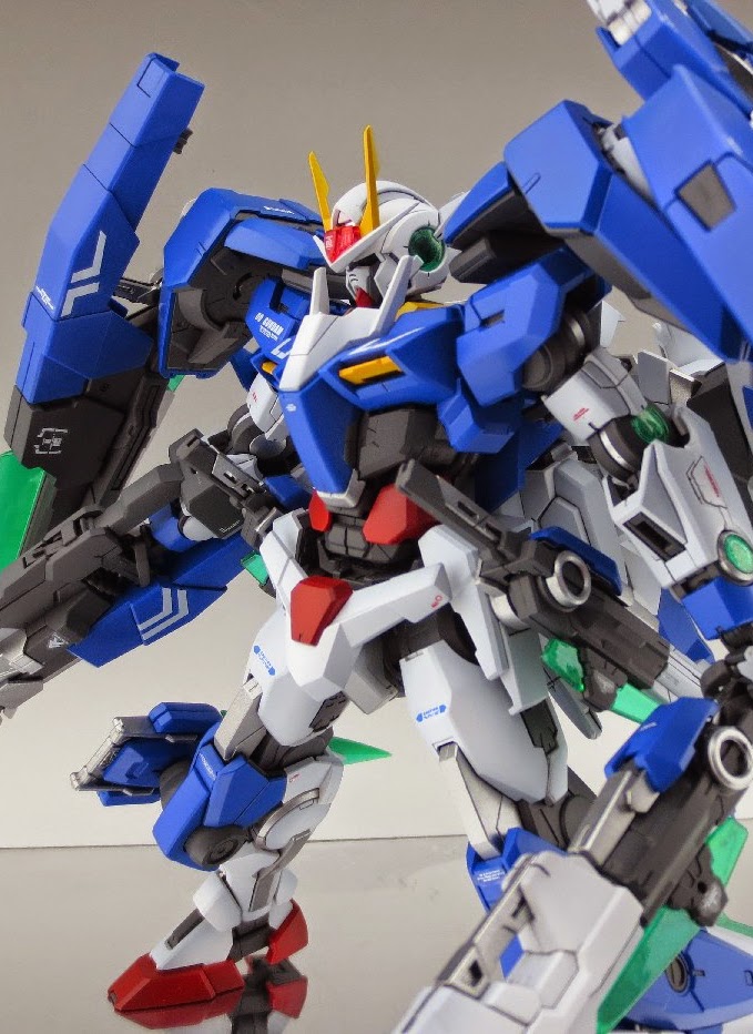 GUNDAM GUY: MG 1/100 00 Raiser + Seven Sword + XN Sword - Customized Build