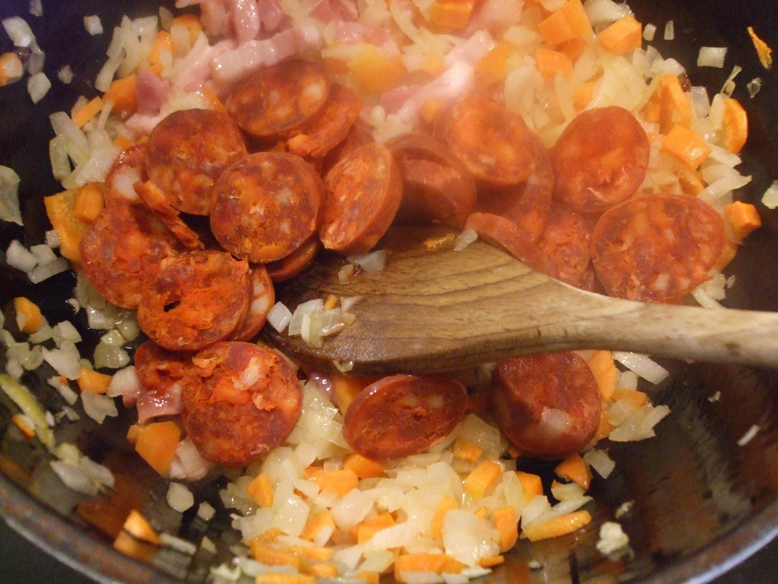 Lola and Finn's mum: One pot cooking and making peas ap - pea - ling ...