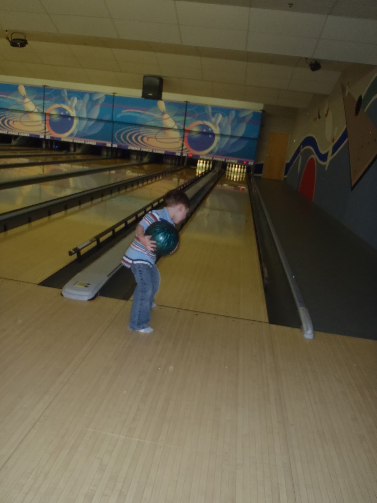 This is the Day!: Mops Bowling Play Date